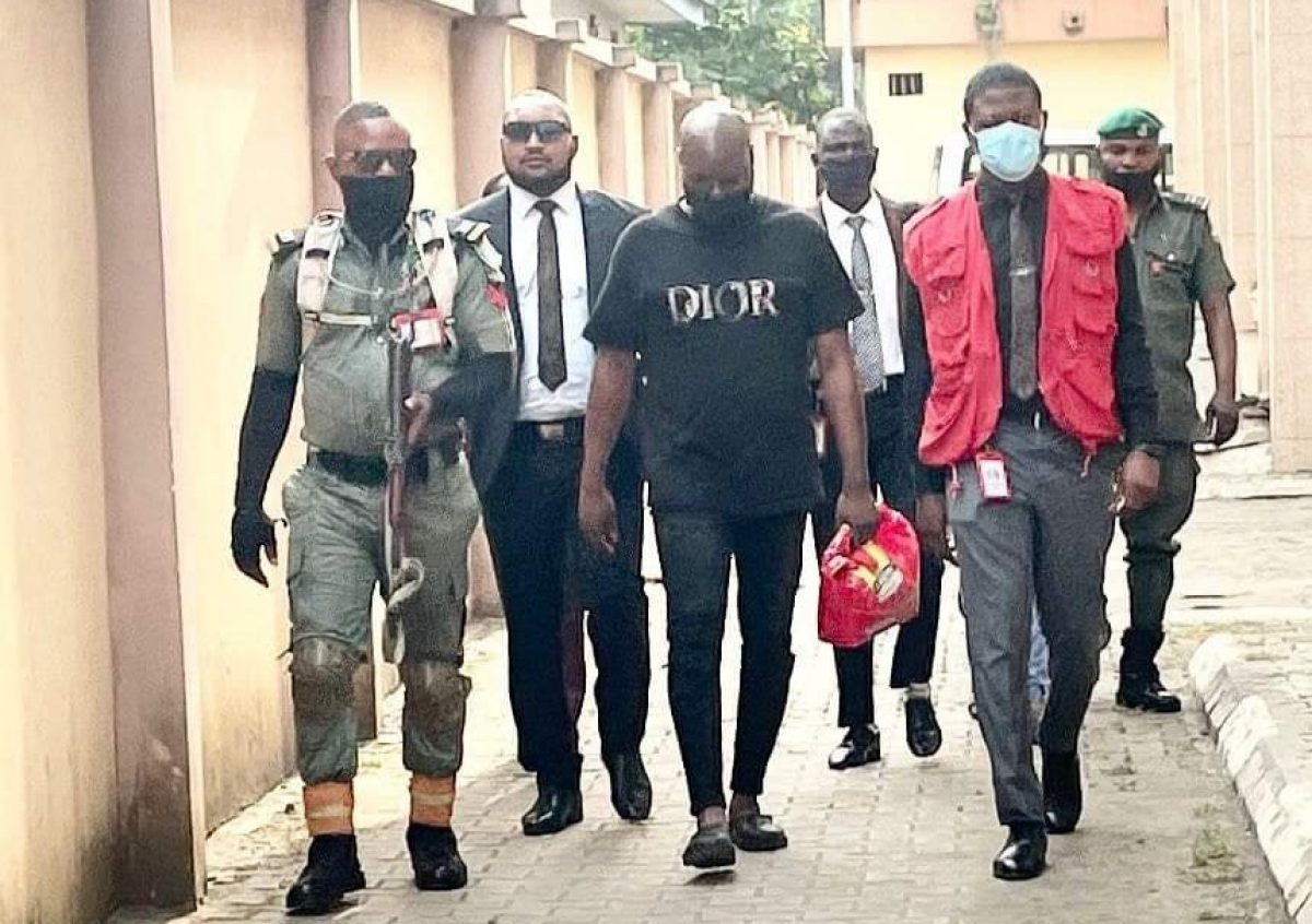 JUST IN: Instagram Celebrity, Mompha Granted N200 Million Bail